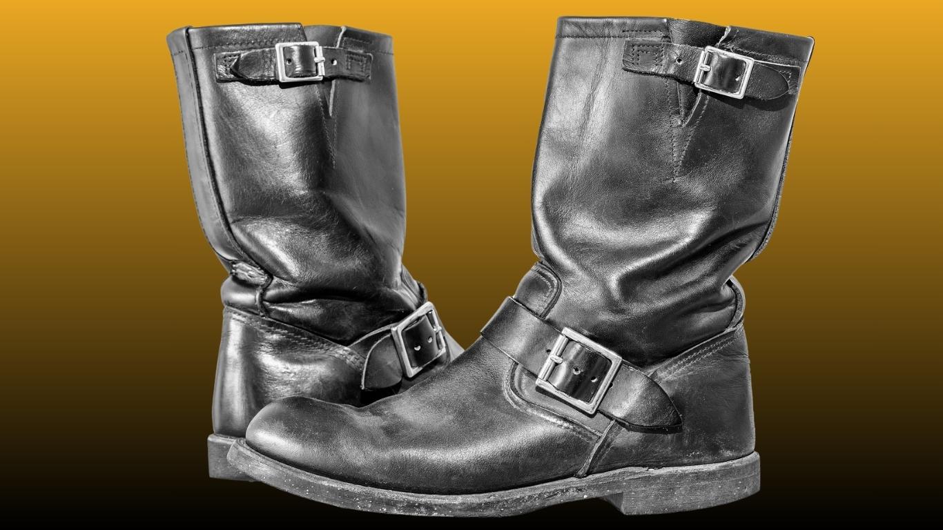 How to Choose the Best Dirt Bike Boots For Off-Road Adventure - Phoenix ...